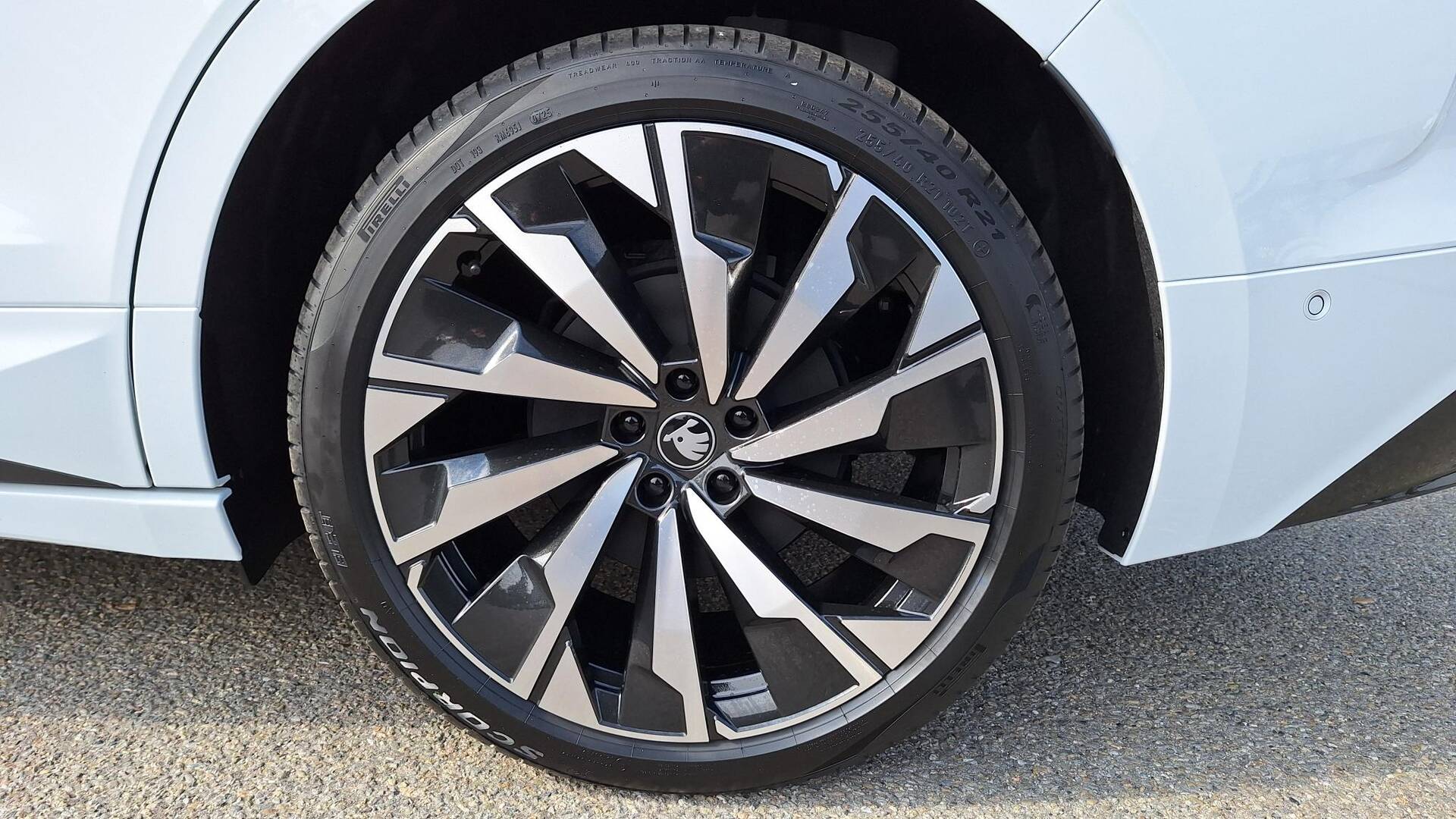 Skoda Enyaq iV (85kWh) 210kW SportLine